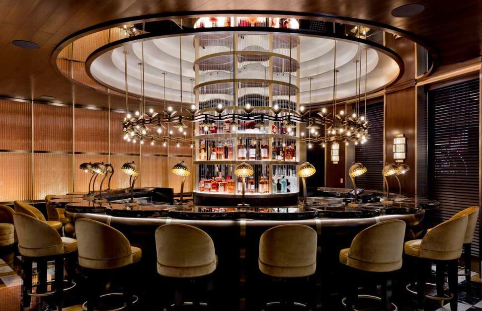 Fontainebleau Las Vegas | The Strip, Las Vegas Hotel | Virgin Atlantic ...